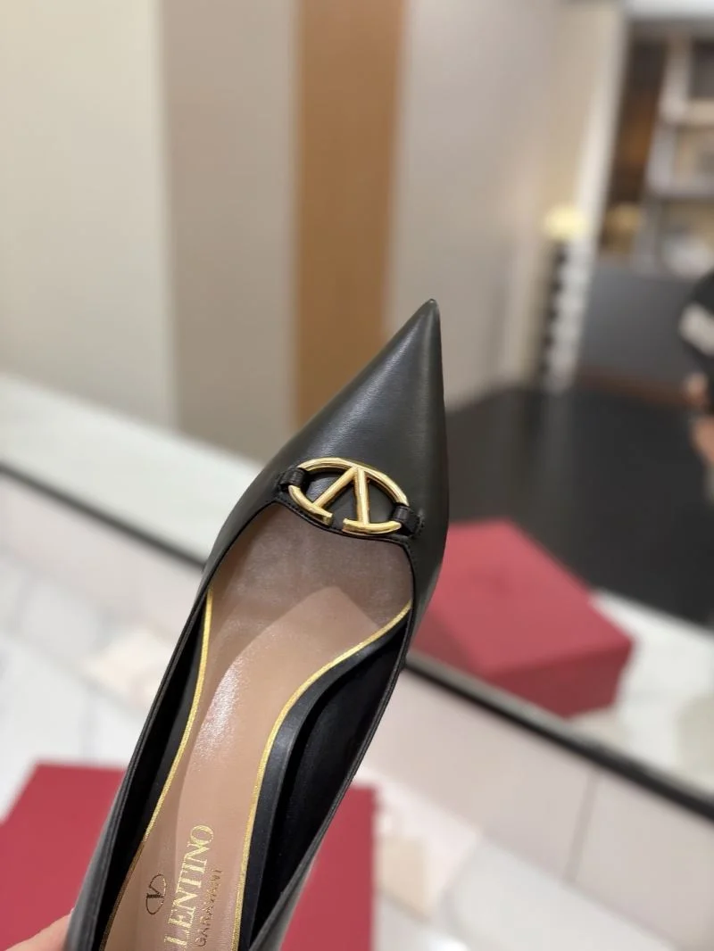 Brand-original Valentino Heeled Shoes