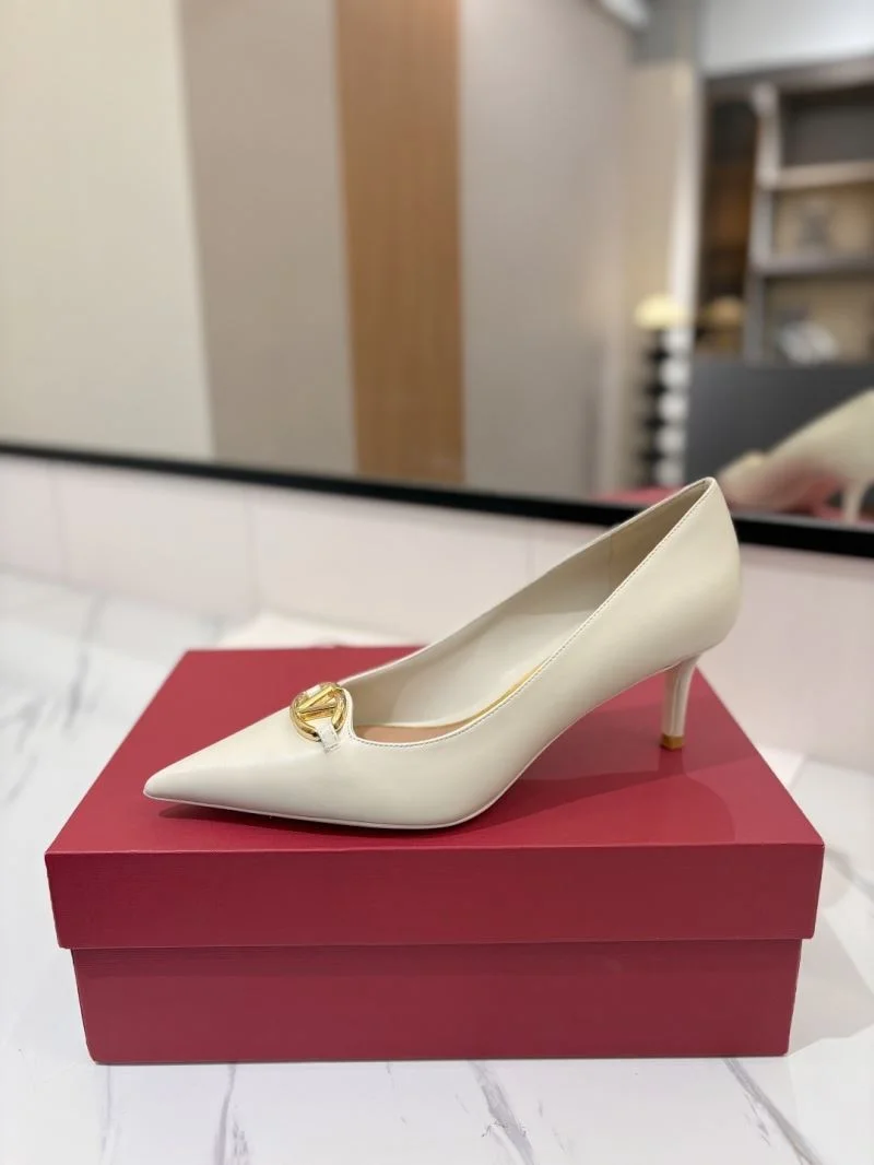 Reasonably priced Valentino Heeled Shoes