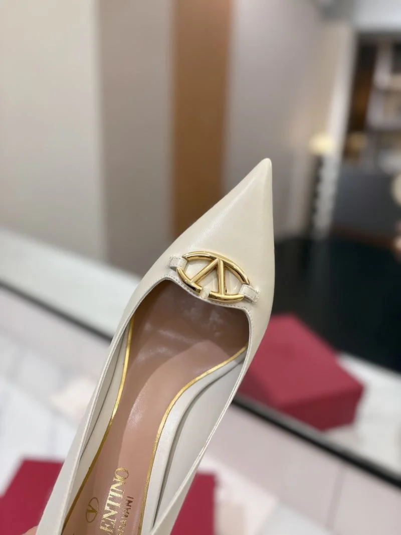 Reasonably priced Valentino Heeled Shoes