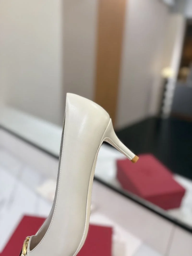 Reasonably priced Valentino Heeled Shoes