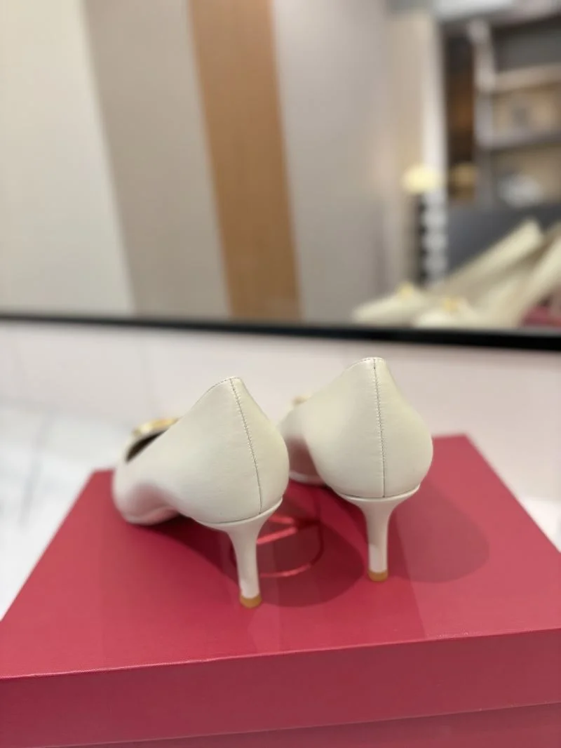 Reasonably priced Valentino Heeled Shoes