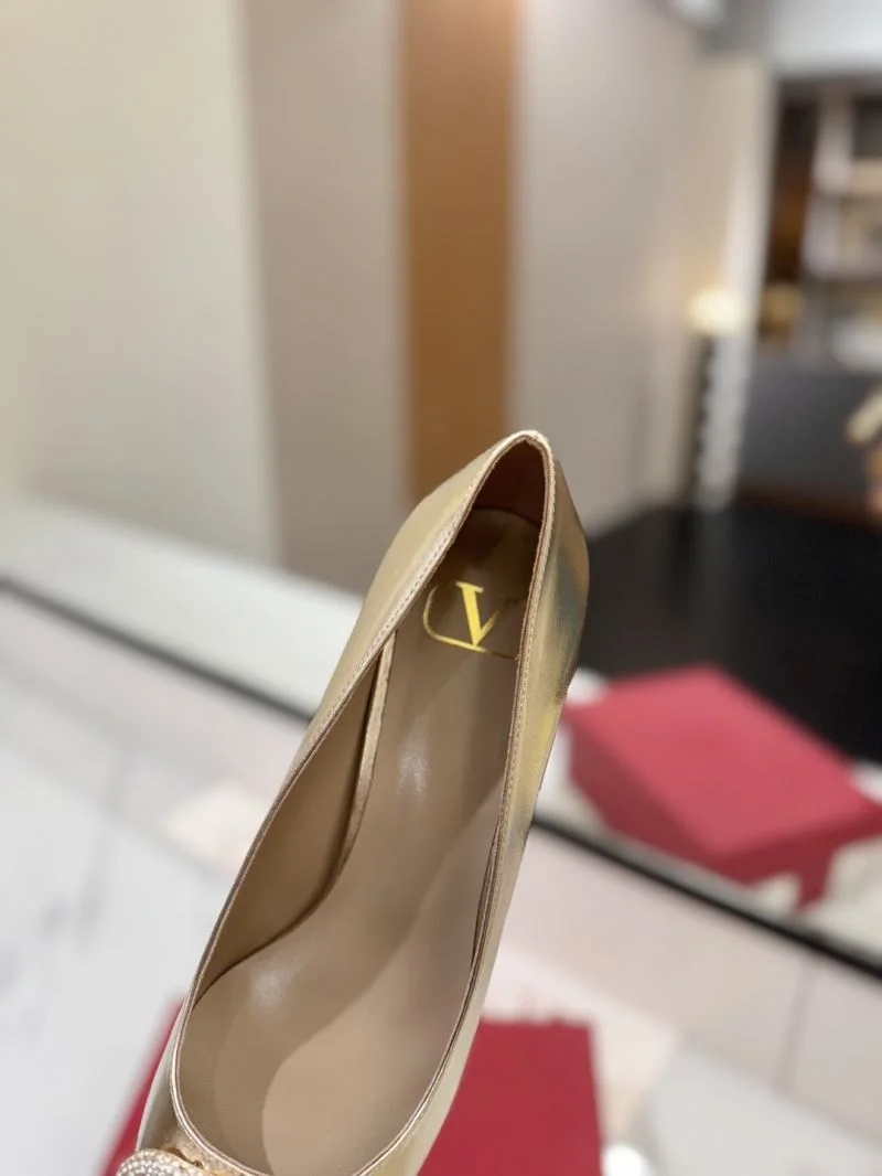 Top mirror Valentino Heeled Shoes