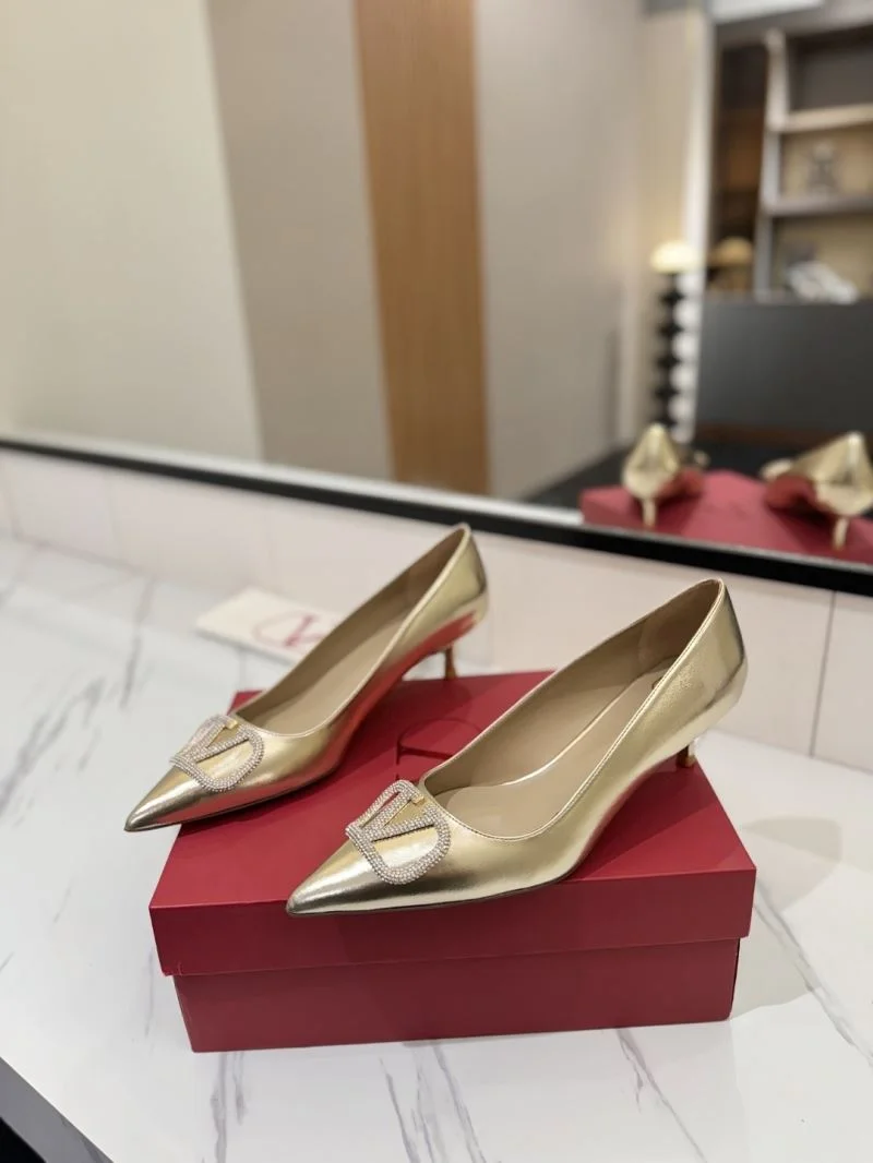 Precise copy Valentino Heeled Shoes