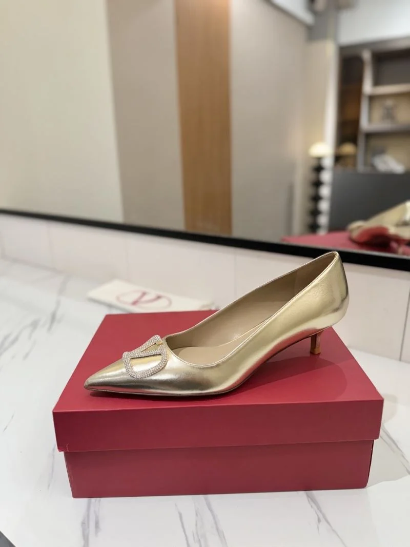 Precise copy Valentino Heeled Shoes