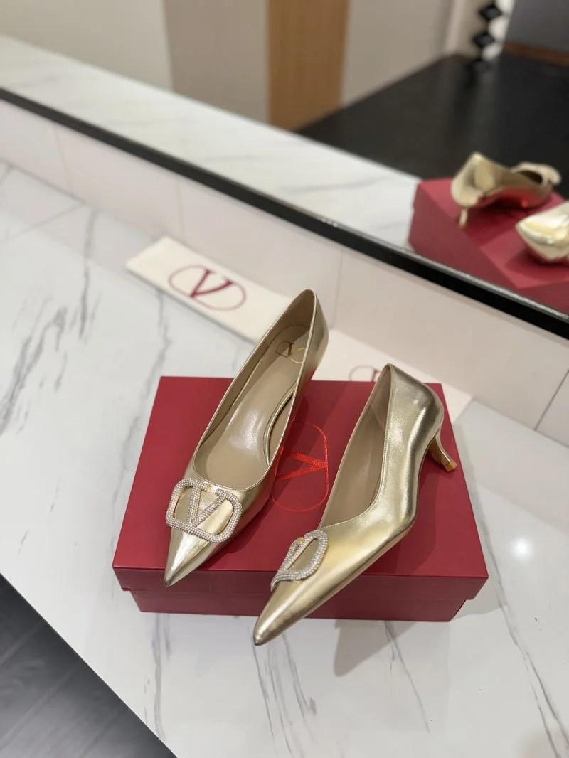 Precise copy Valentino Heeled Shoes