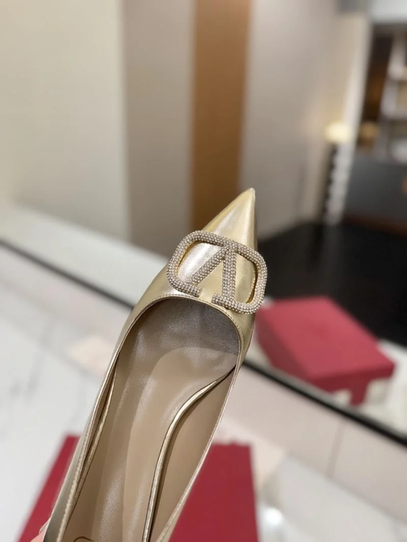 Precise copy Valentino Heeled Shoes