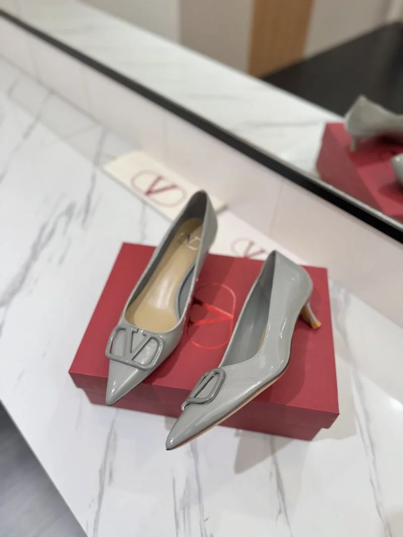 Brand-original Valentino Heeled Shoes