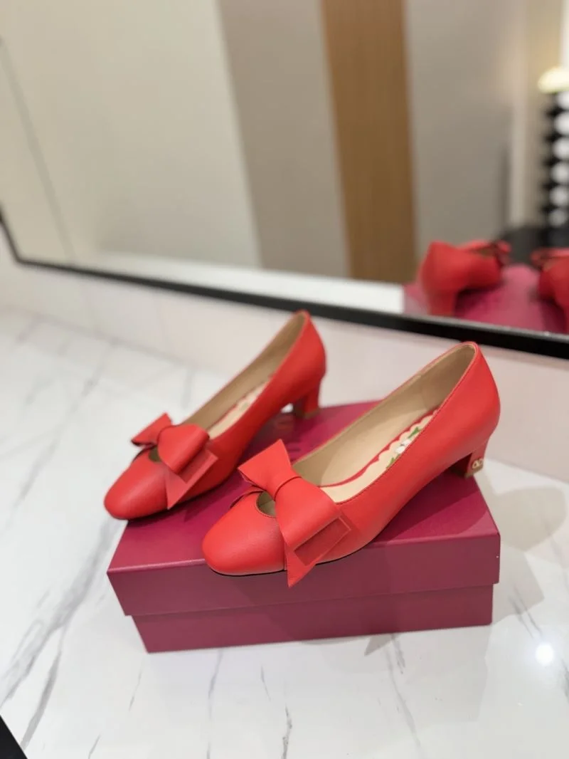 Bargain Valentino Heeled Shoes