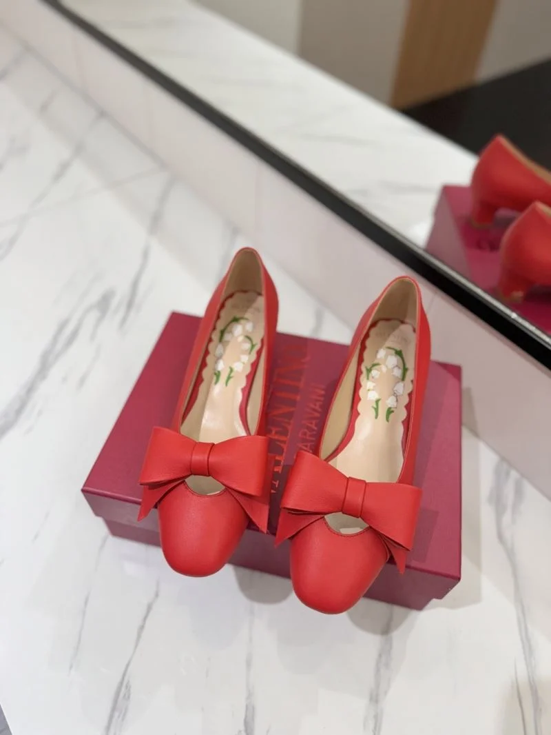 Bargain Valentino Heeled Shoes