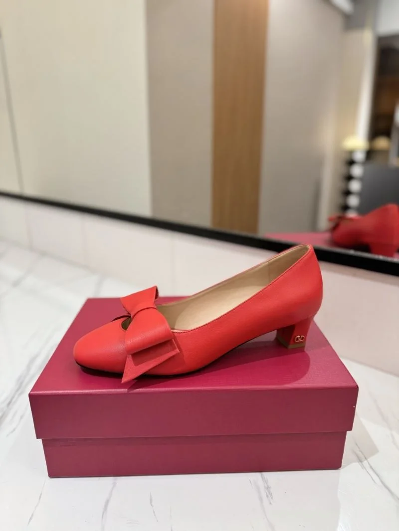 Bargain Valentino Heeled Shoes