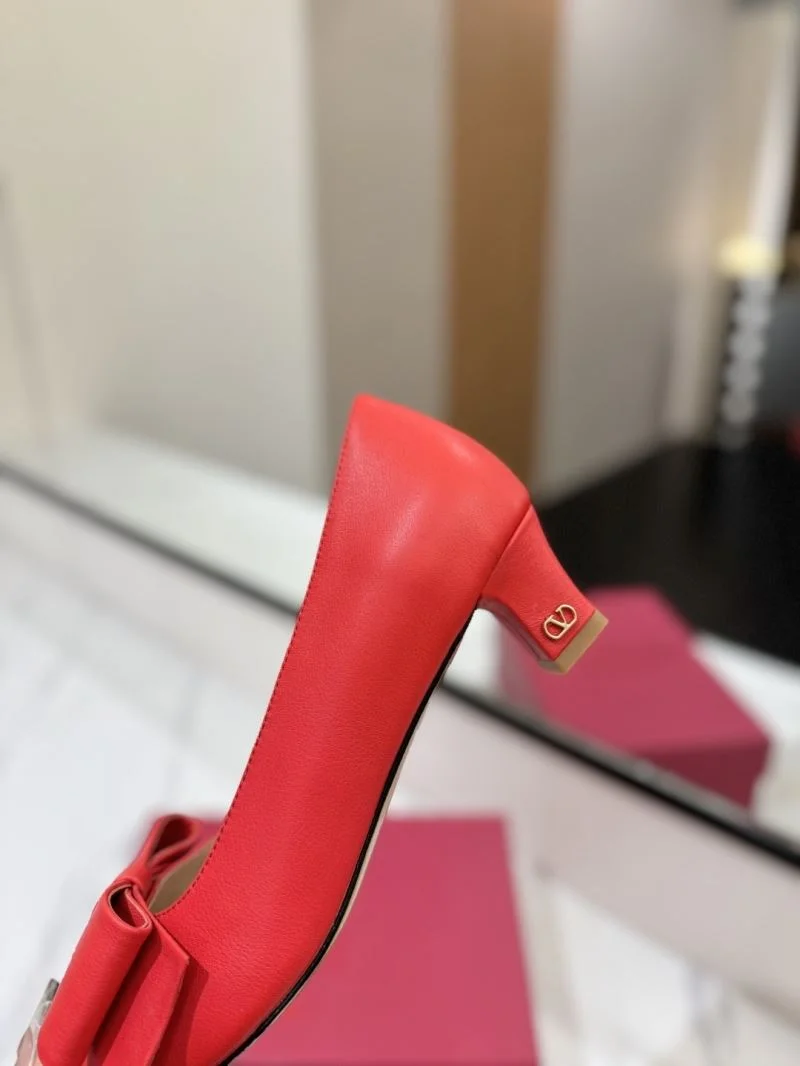 Bargain Valentino Heeled Shoes