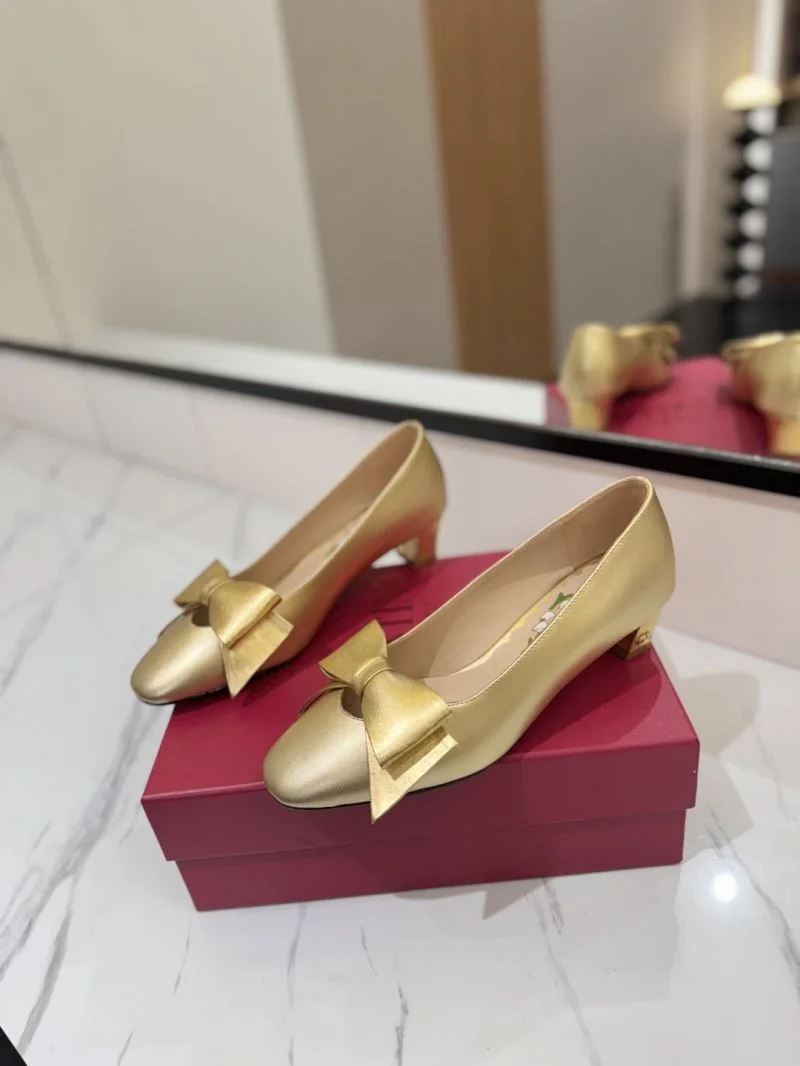 High accuracy Valentino Heeled Shoes