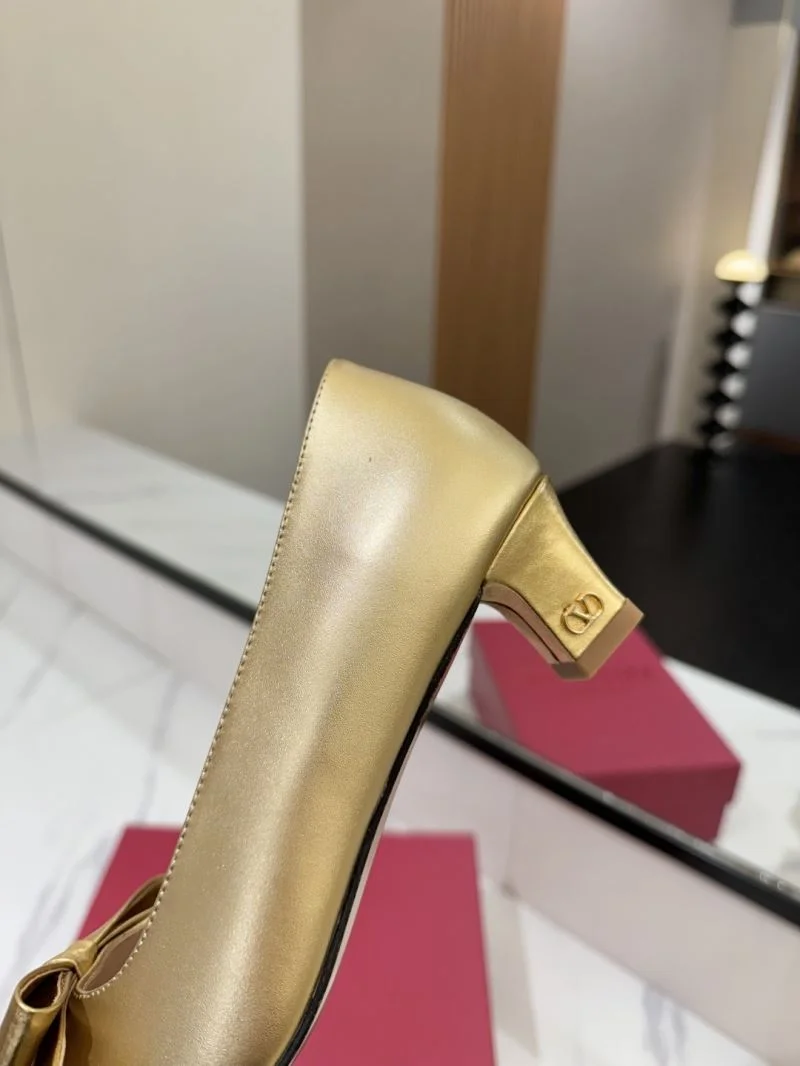 High accuracy Valentino Heeled Shoes