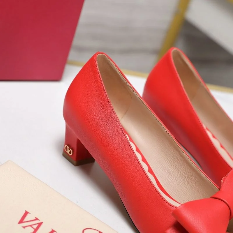 Inexpensive Valentino Heeled Shoes