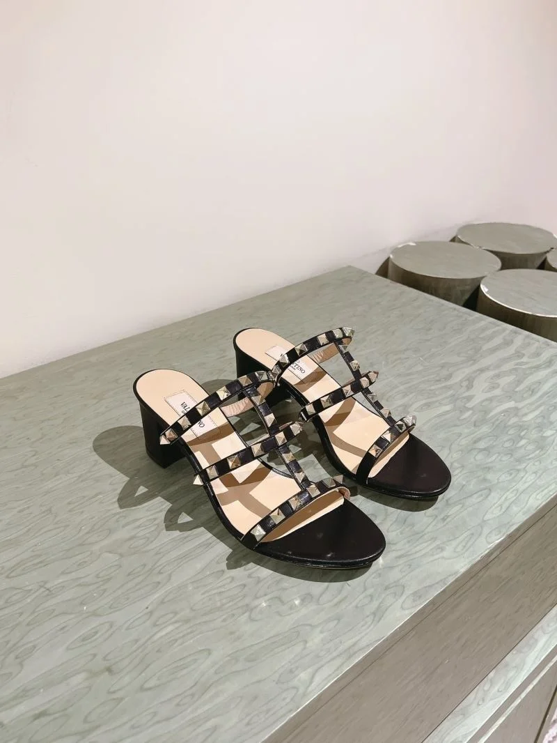 Low-cost Valentino Heeled Shoes