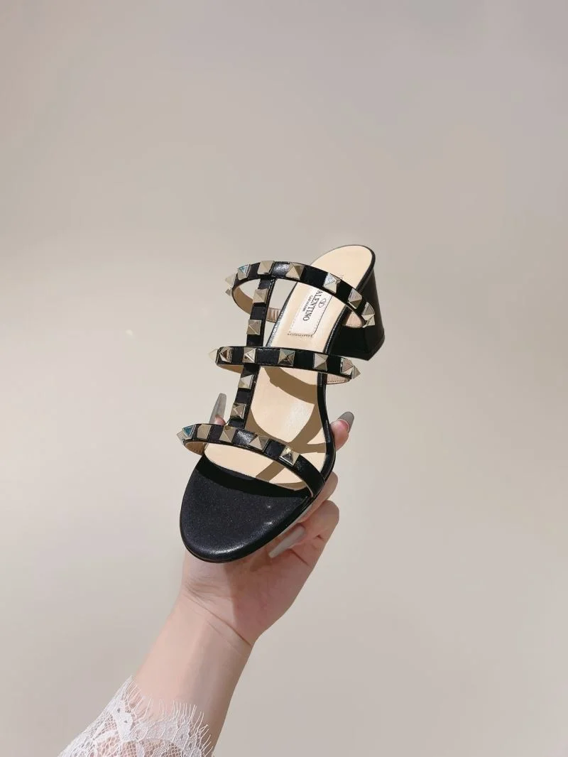 Low-cost Valentino Heeled Shoes