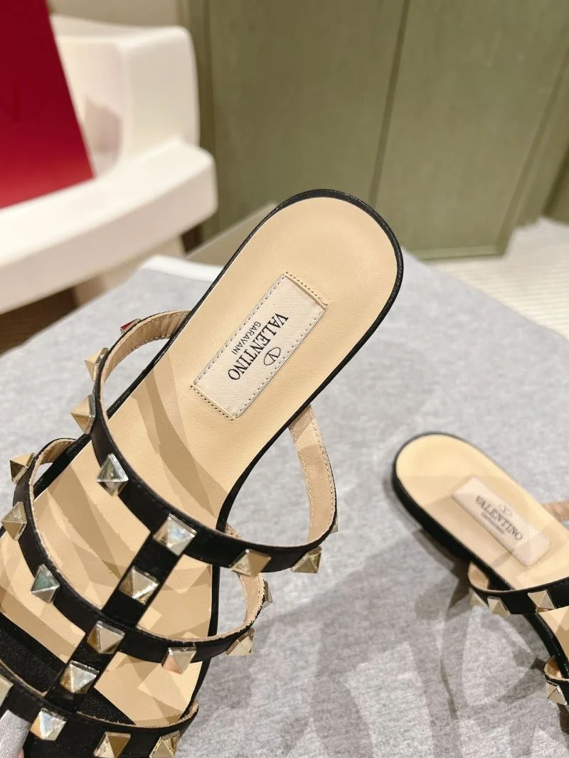 Legit Valentino Heeled Shoes