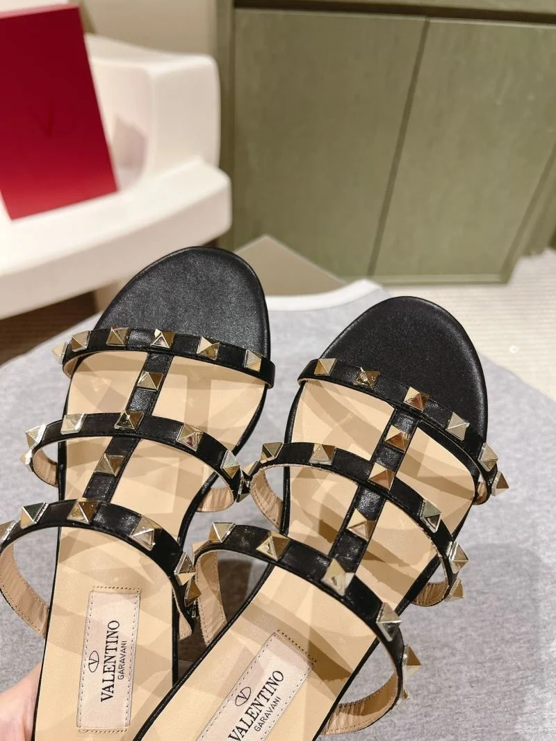 Legit Valentino Heeled Shoes