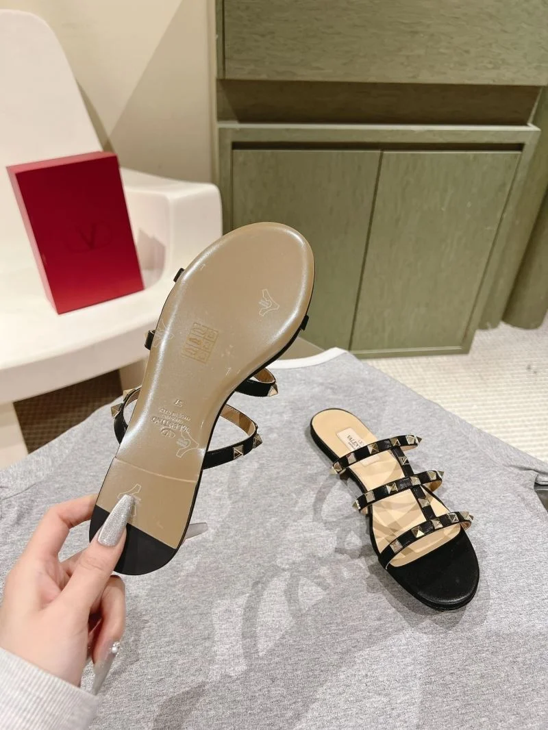 Legit Valentino Heeled Shoes