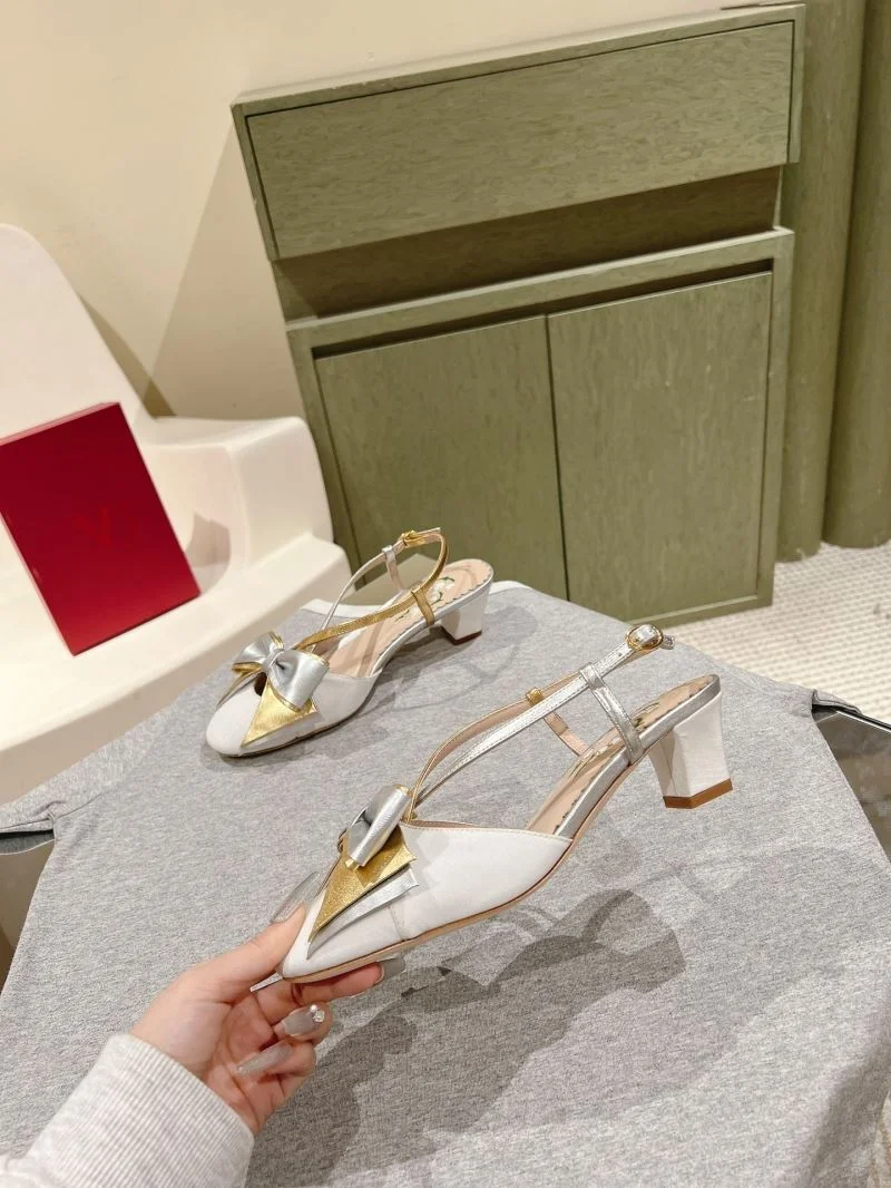 Inexpensive Valentino Heeled Shoes