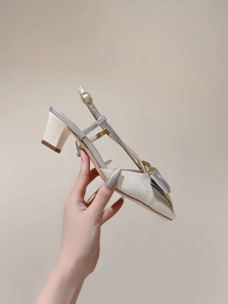 Inexpensive Valentino Heeled Shoes
