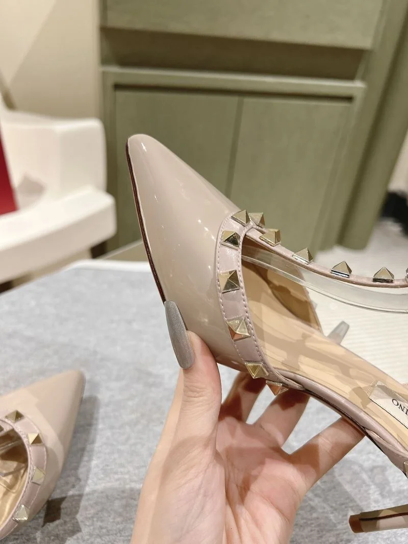 1:1 copy Valentino Heeled Shoes
