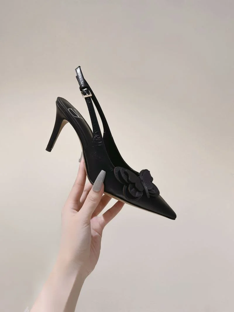 Reasonably priced Valentino Heeled Shoes