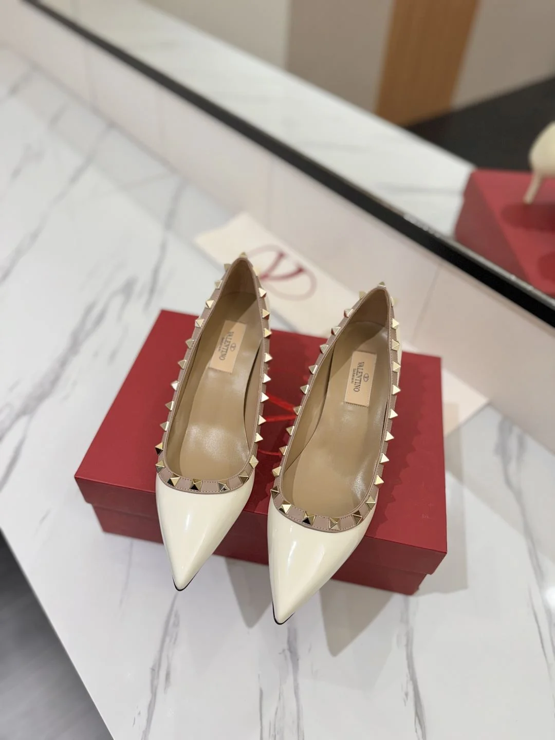 Bargain Valentino Heeled Shoes