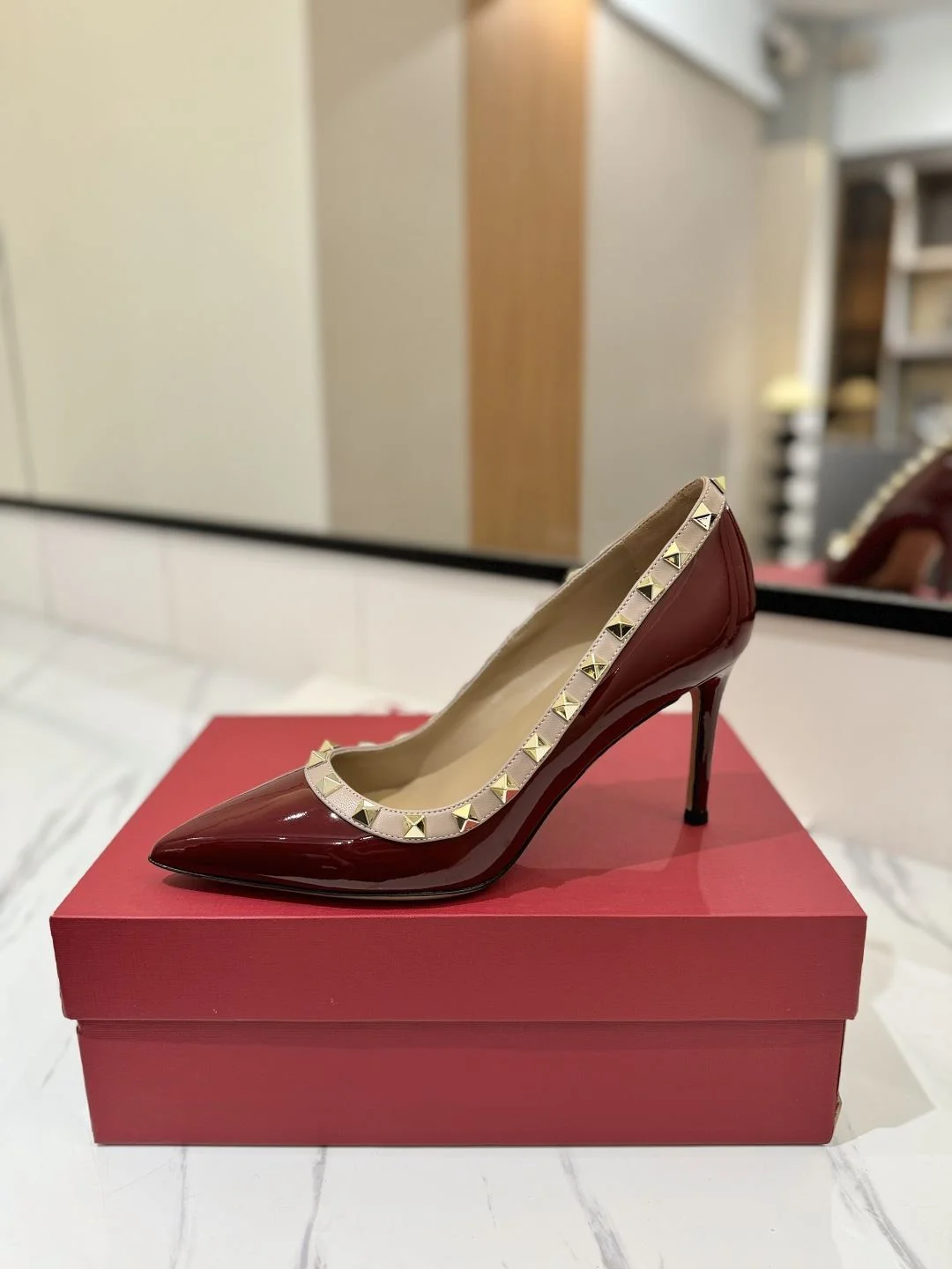 Low-cost Valentino Heeled Shoes
