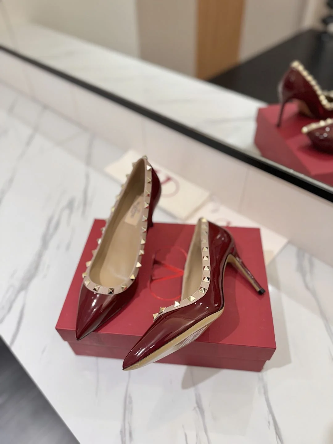 Low-cost Valentino Heeled Shoes