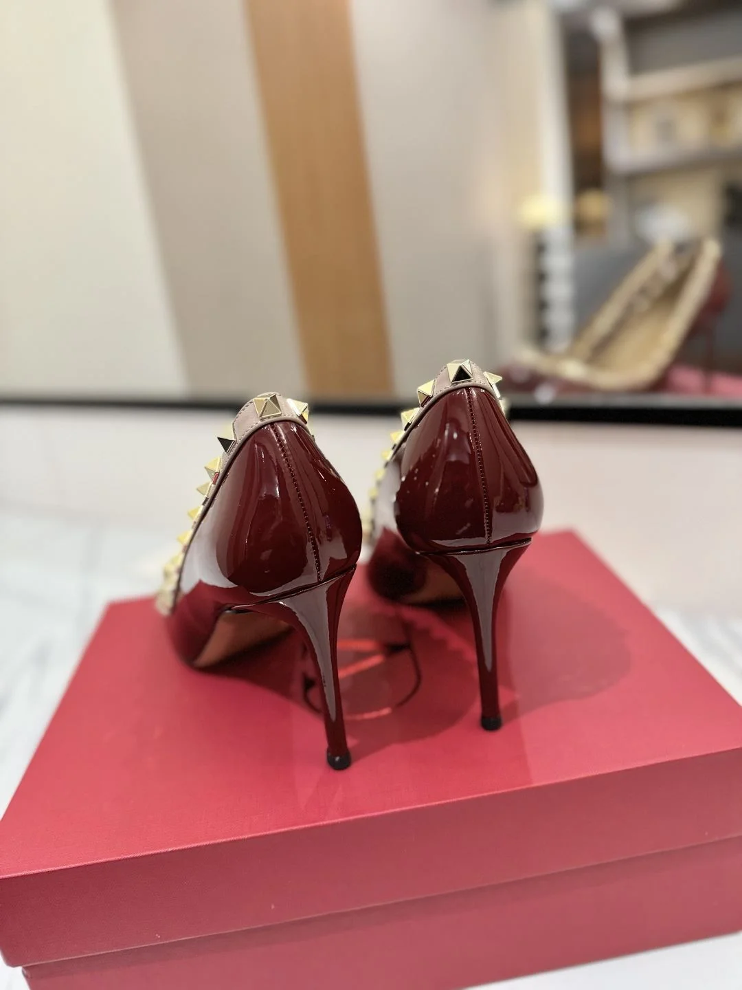 Low-cost Valentino Heeled Shoes