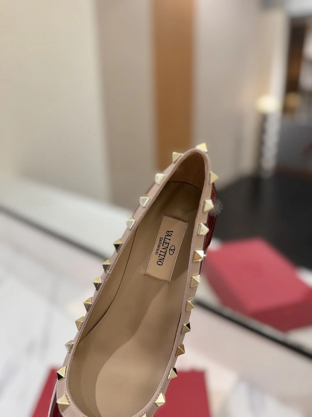 Low-cost Valentino Heeled Shoes
