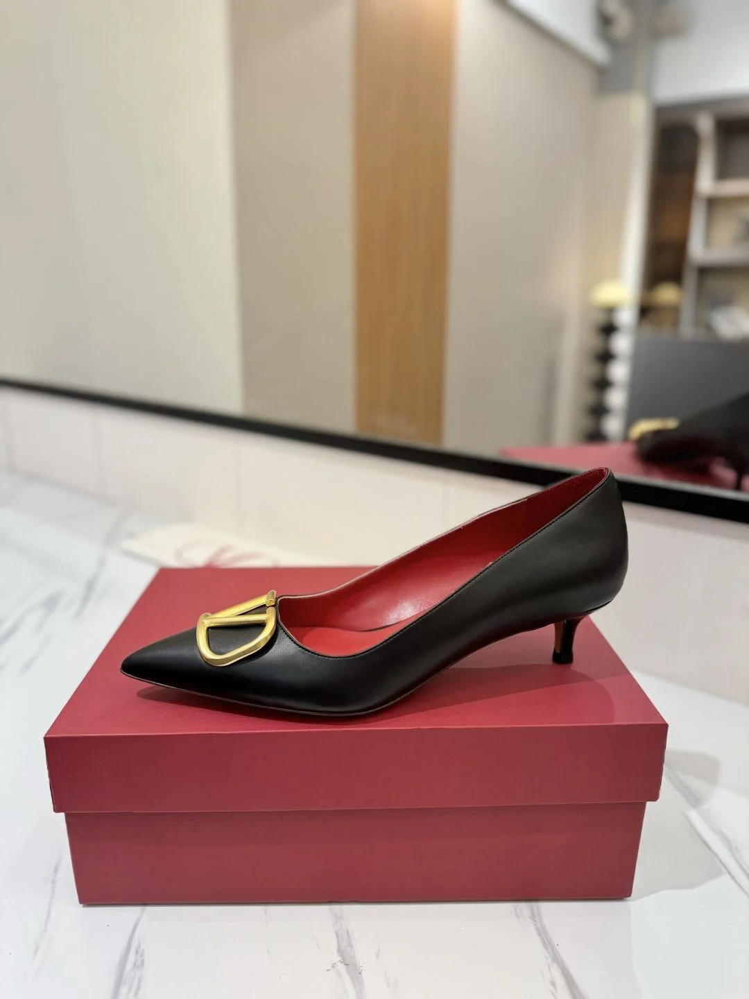 Inexpensive Valentino Heeled Shoes