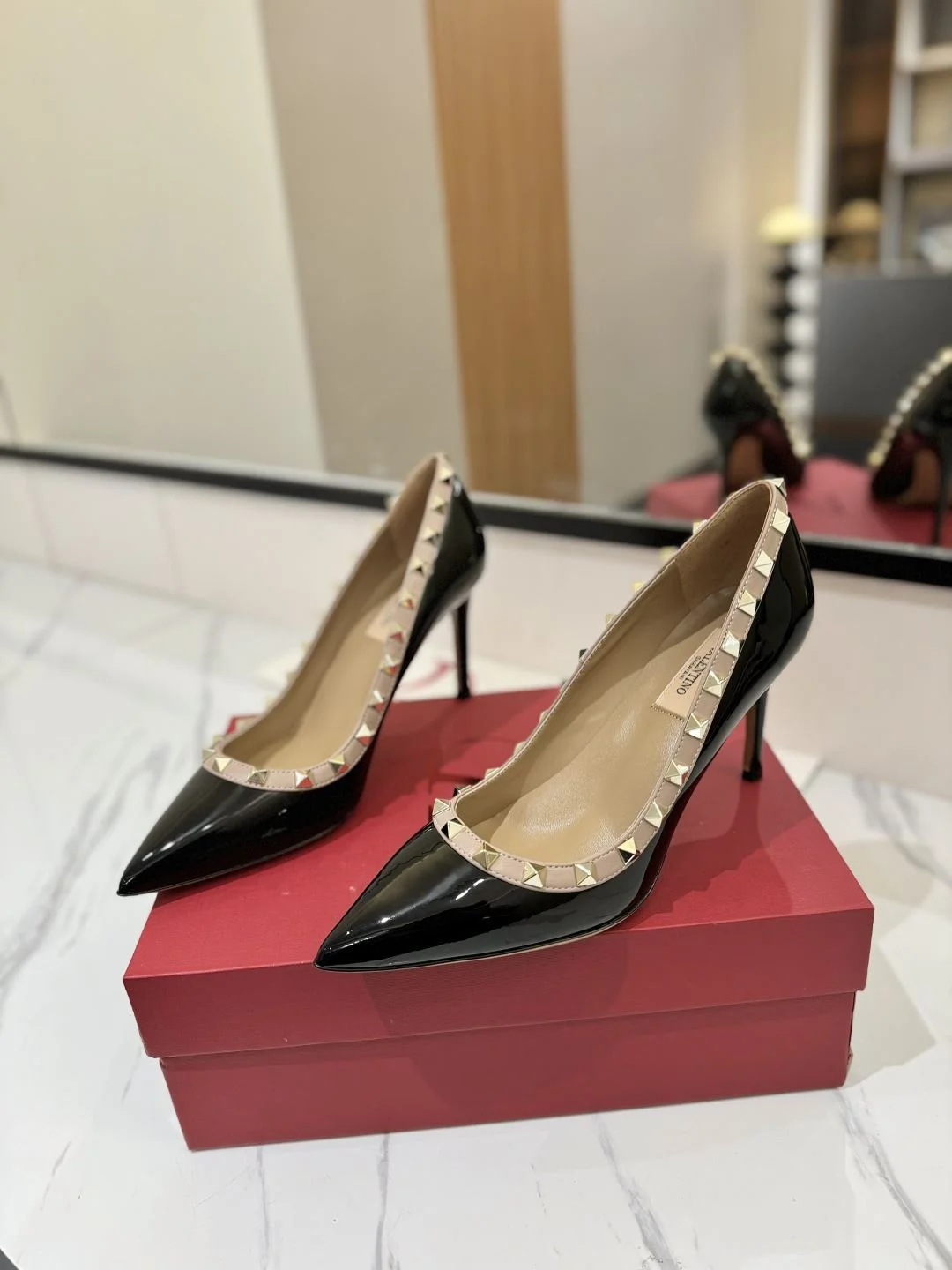 Mirror quality Valentino Heeled Shoes