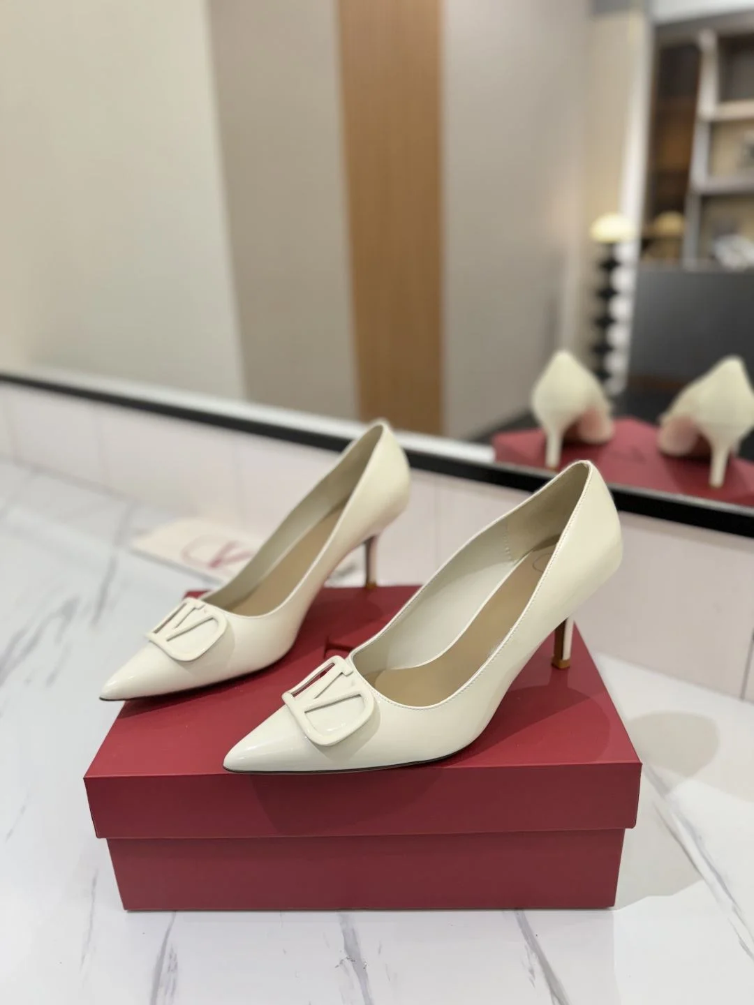 Precise copy Valentino Heeled Shoes
