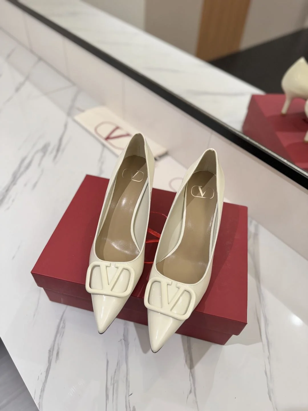 Precise copy Valentino Heeled Shoes