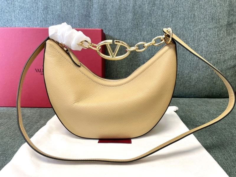 Bargain Valentino Hobo Bags