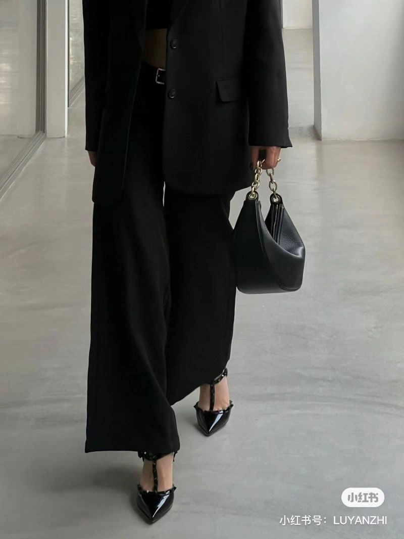 Affordable Valentino Hobo Bags