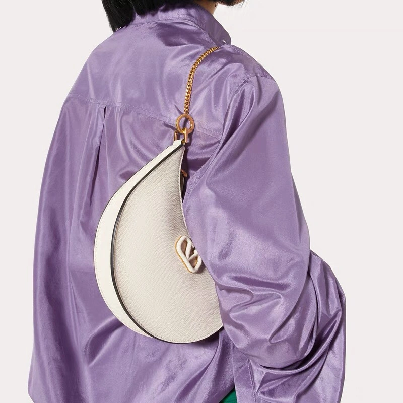 Bargain Valentino Hobo Bags