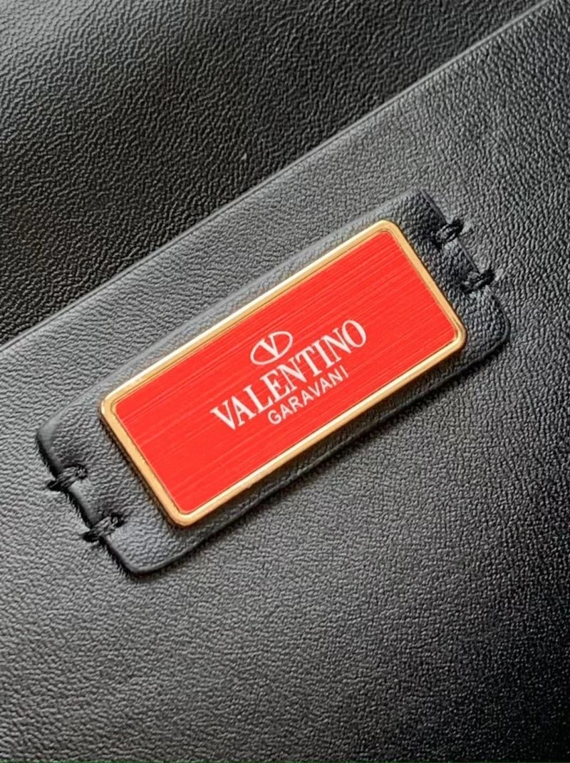 Reasonably priced Valentino Hobo Bags