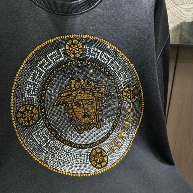Top match Valentino Hoodies