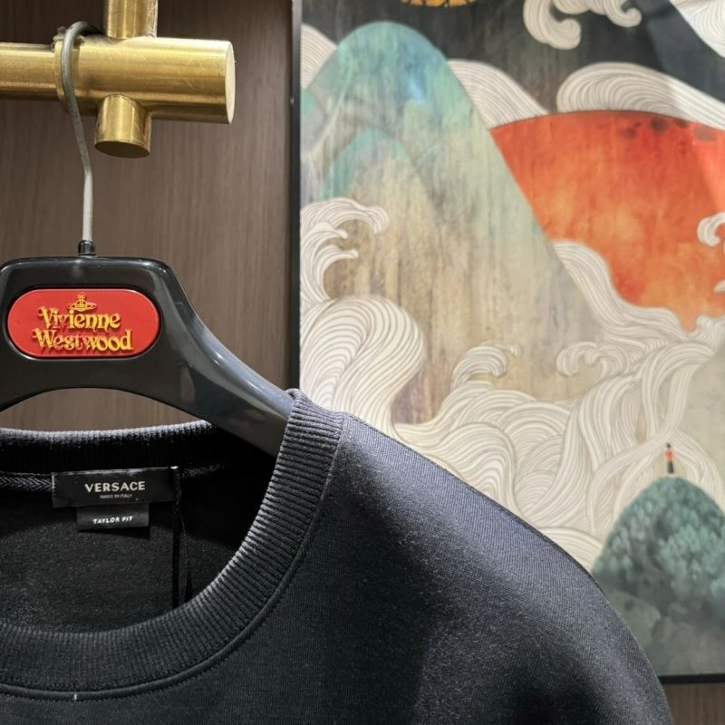 Top mirror Valentino Hoodies