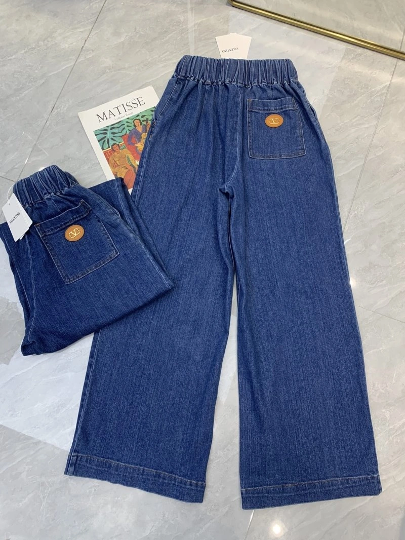 Inexpensive Valentino Jeans