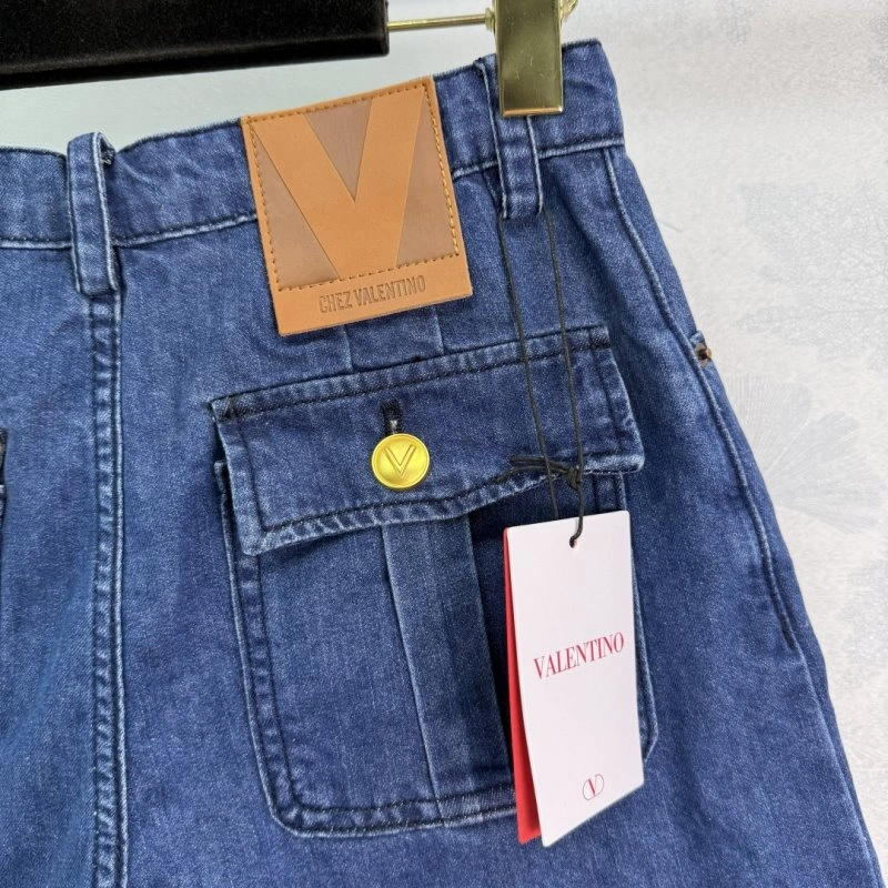 Cut-rate Valentino Jeans