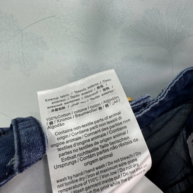 Cut-rate Valentino Jeans