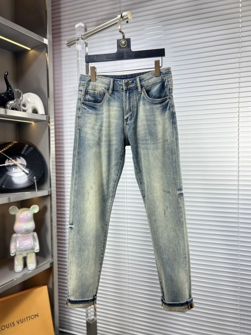 High accuracy Valentino Jeans