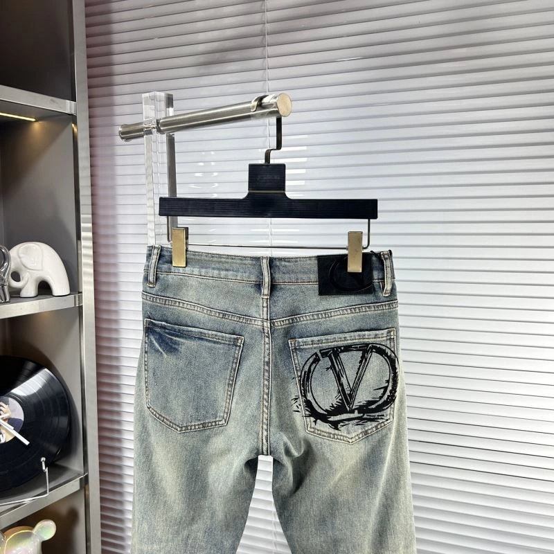 High accuracy Valentino Jeans