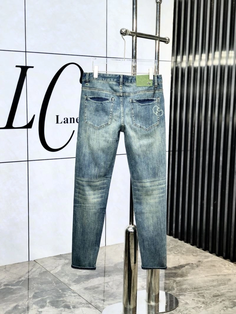 Brand-authenticated Valentino Jeans