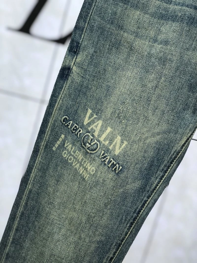 Brand-authenticated Valentino Jeans