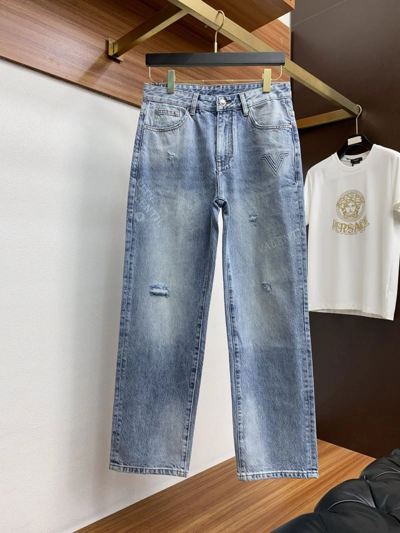 Cut-rate Valentino Jeans